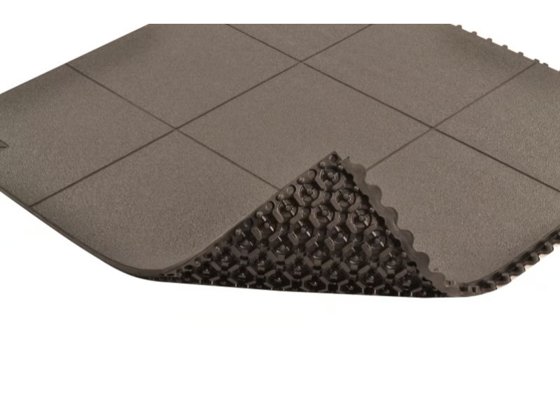 Notrax Cushion-Ease® Solid Interlocking Anti-Fatigue Floor Mats 556 Series