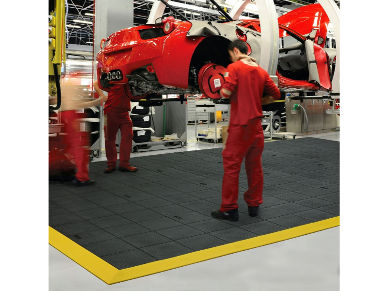 Notrax Cushion-Ease® Solid Interlocking Anti-Fatigue Floor Mats 556 Series