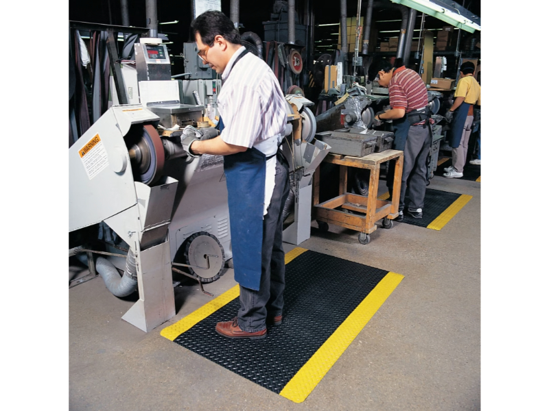 Notrax Saddle Trax® Anti-Fatigue Floor Mats 979 Series