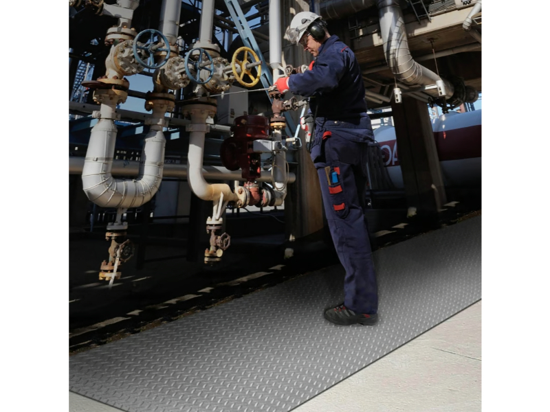 Notrax Switchboard Mat Type 3 MIL-DTL-15562G Compliant 836 Series