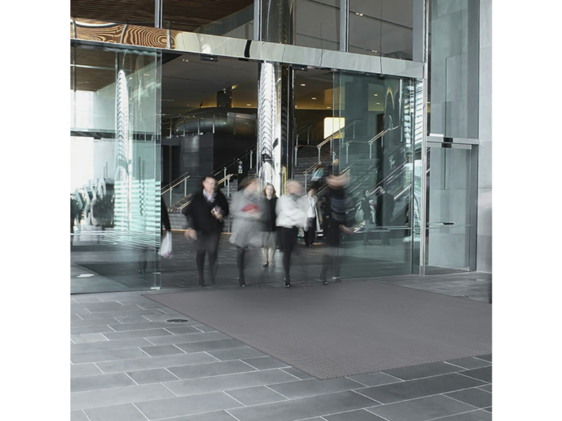 Notrax WEB TRAX® Anti Slip Mats For Wet Floors 539 Series