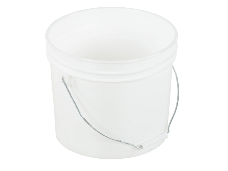 Vestil® Plastic Pails Bucket with Steel Handles