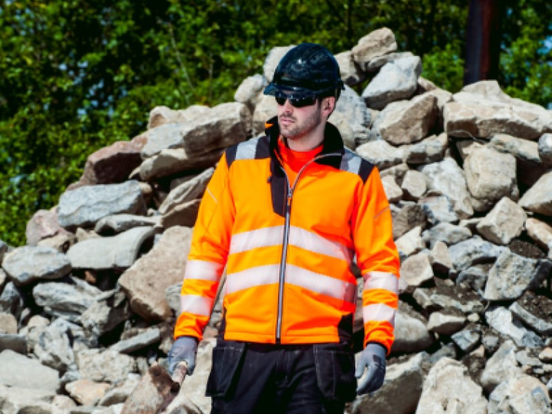 Portwest Vision Hi-Vis Softshell Jacket - T402