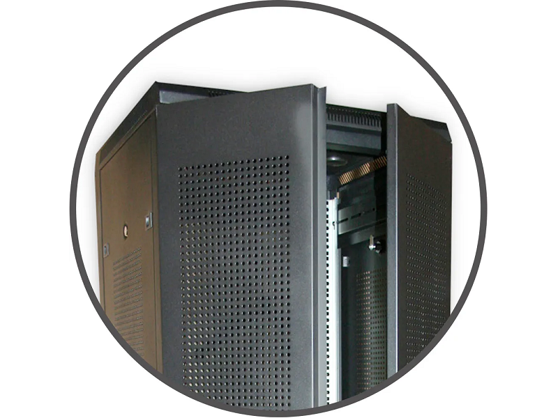 Quest® Floor Server Cabinets