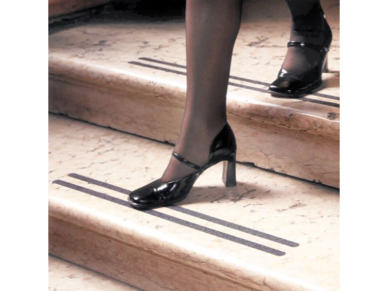 3M™ Safety-Walk™ 610