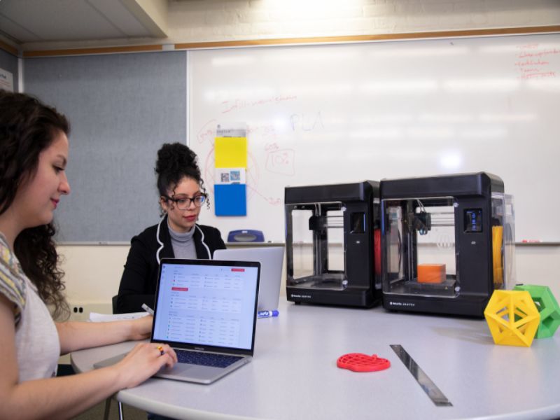 Makerbot® Sketch Classroom 3D Printer Bundle