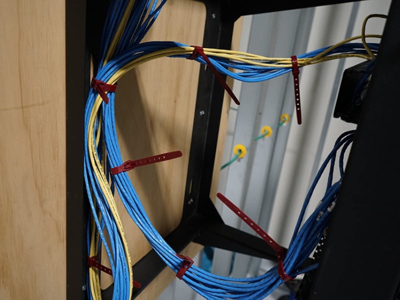 Southwire® Reusable Mounting Cable Ties | Releasable Reusable Zip Ties